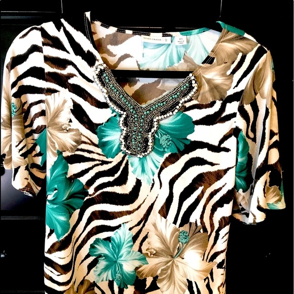 Susan Graver | Tops | Beautiful Summer Top | Poshmark